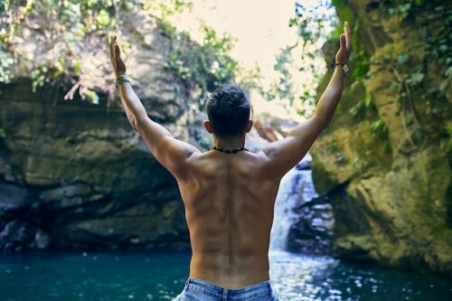 Characteristics of a Spiritual Person (6 Signs To Recognize One)